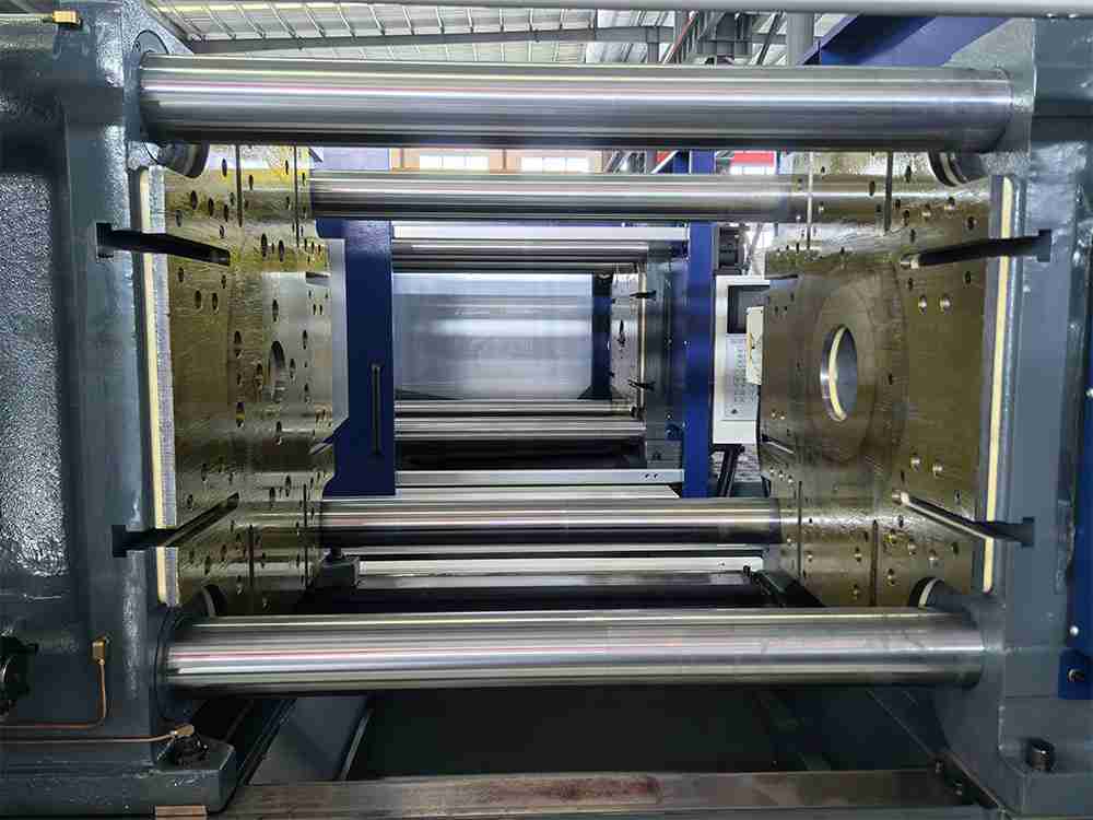 BMCDMCHorizontal - Injection Molding Machines