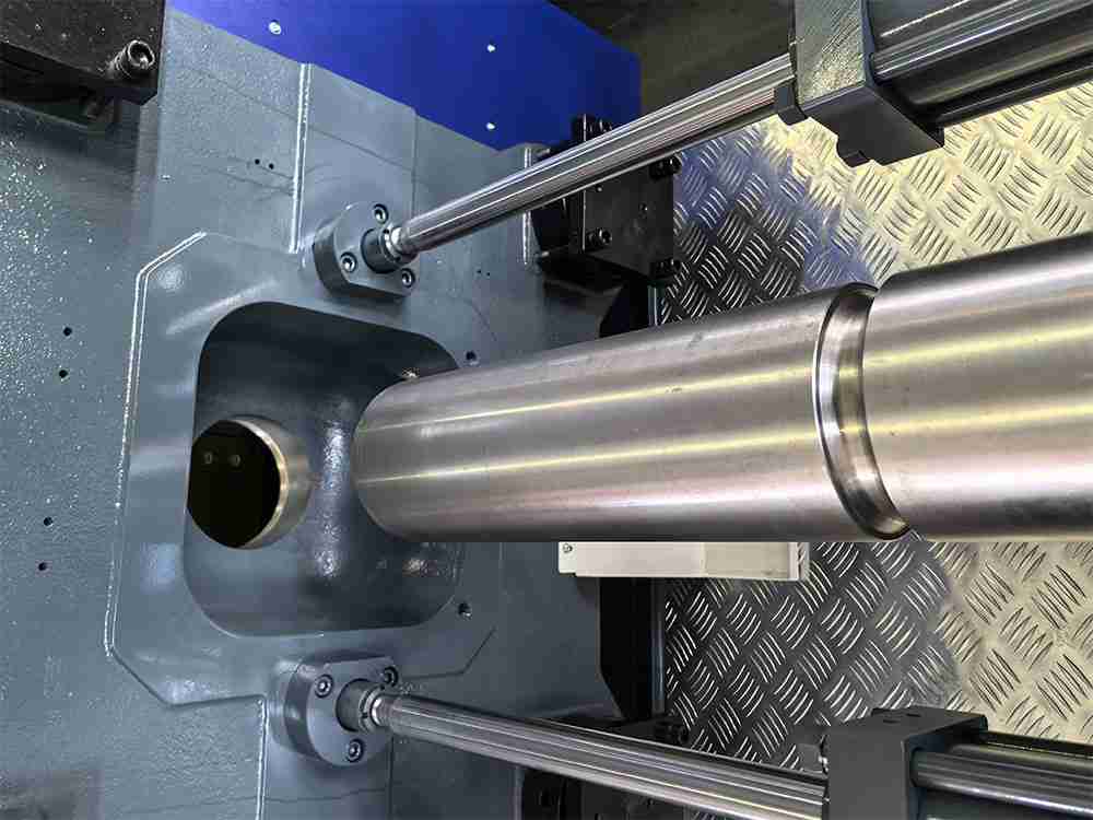 What Material Makes the Injection Molding Machine Barrel？ - Injection ...