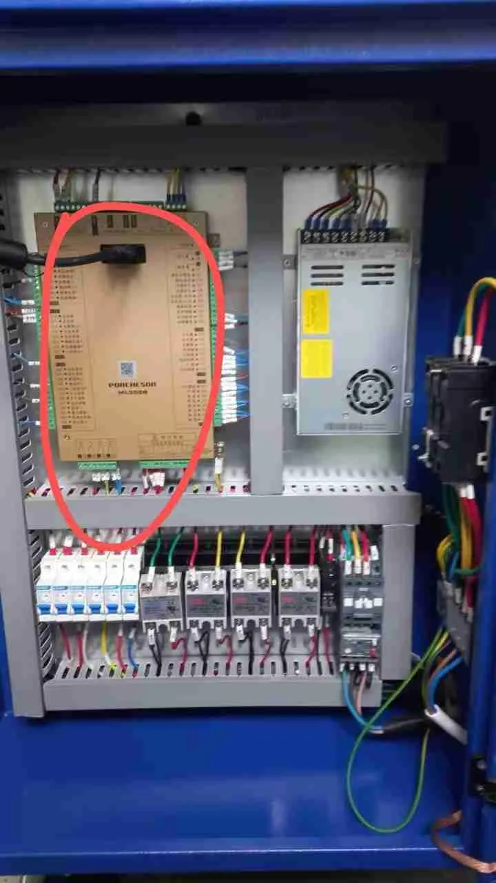 How to reconnect communication between HMI board and main PLC board of ...